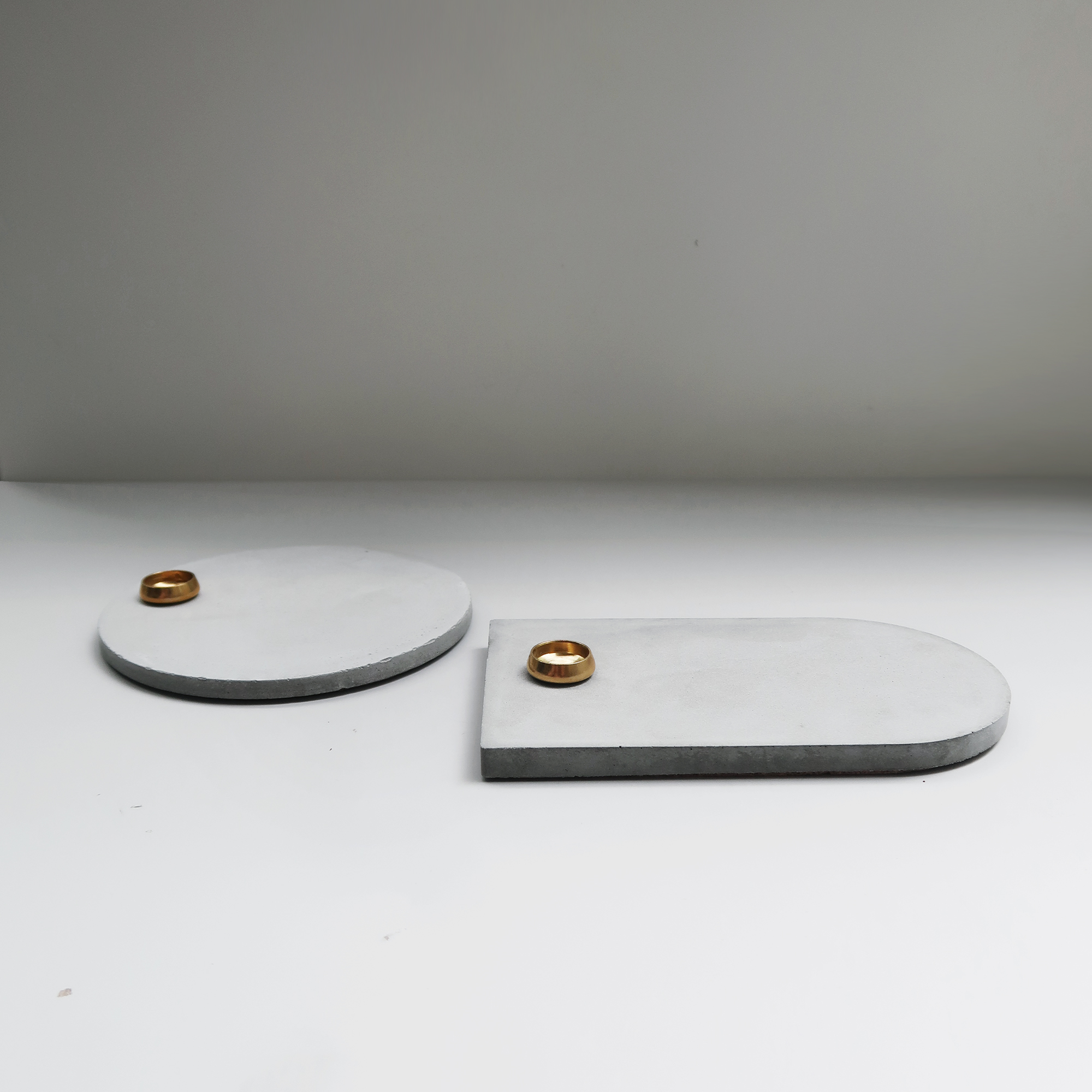 Mist Holder – 灰調 │ MONOCHROME